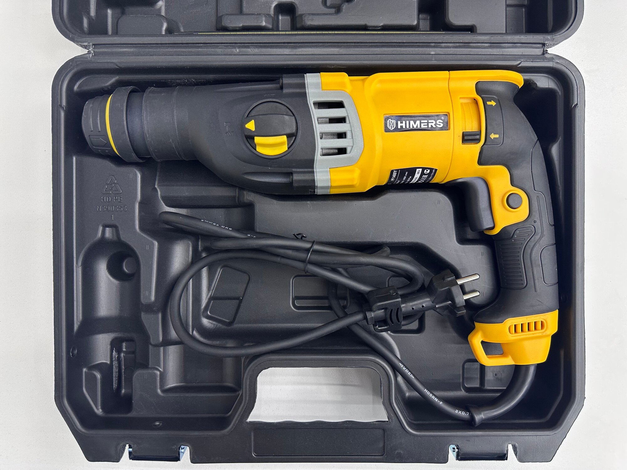 Перфоратор HIMERS PF1400Y сетевой 1400 Вт, 3.5 ДЖ, 1300 об/мин, 5600 уд/мин, БУ