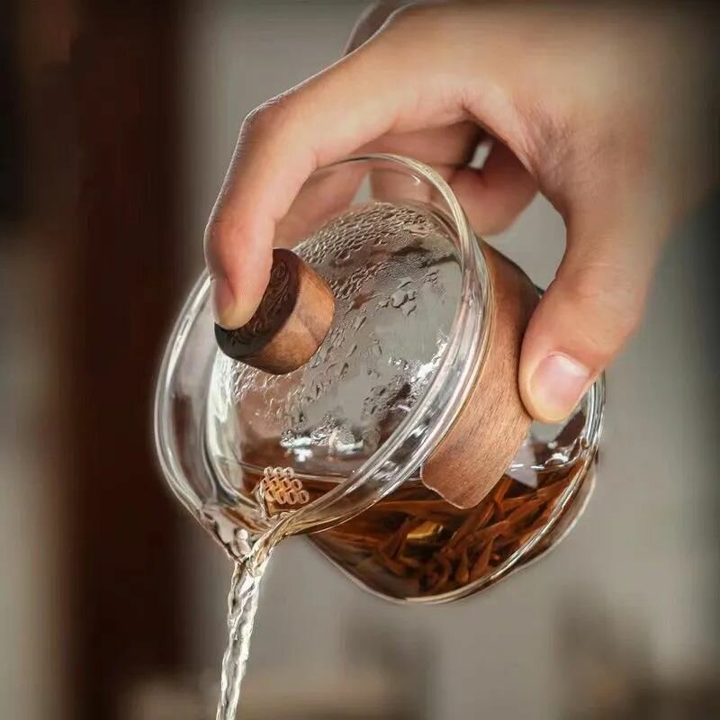 Стеклянная заварочная кружка для чая с удобной крышкой, 230 мл, для дома, офиса и путешествий, идеально подходит для черного чая, улуна, пуэра и ароматных напитков