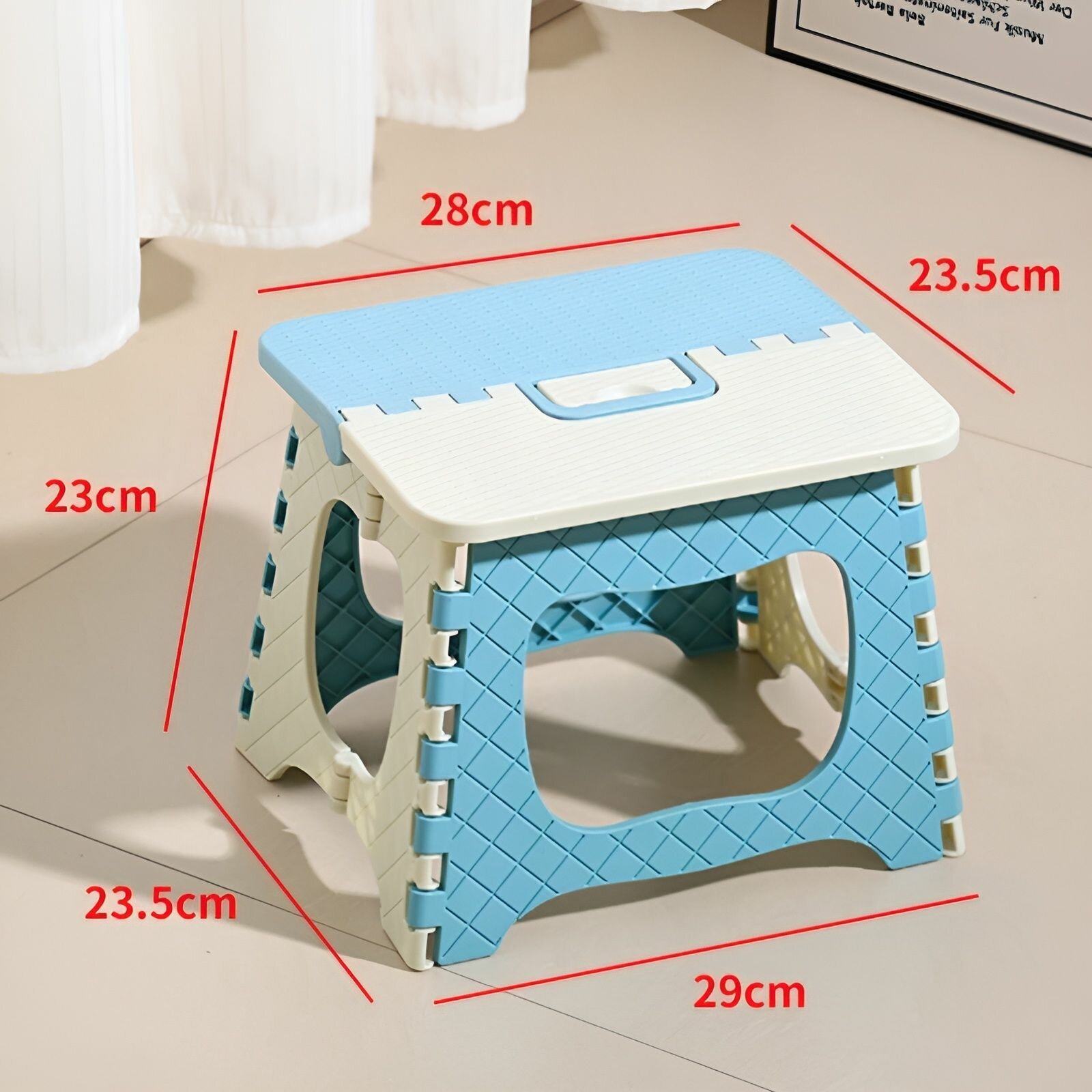 Скамья 18.5х20х20 см