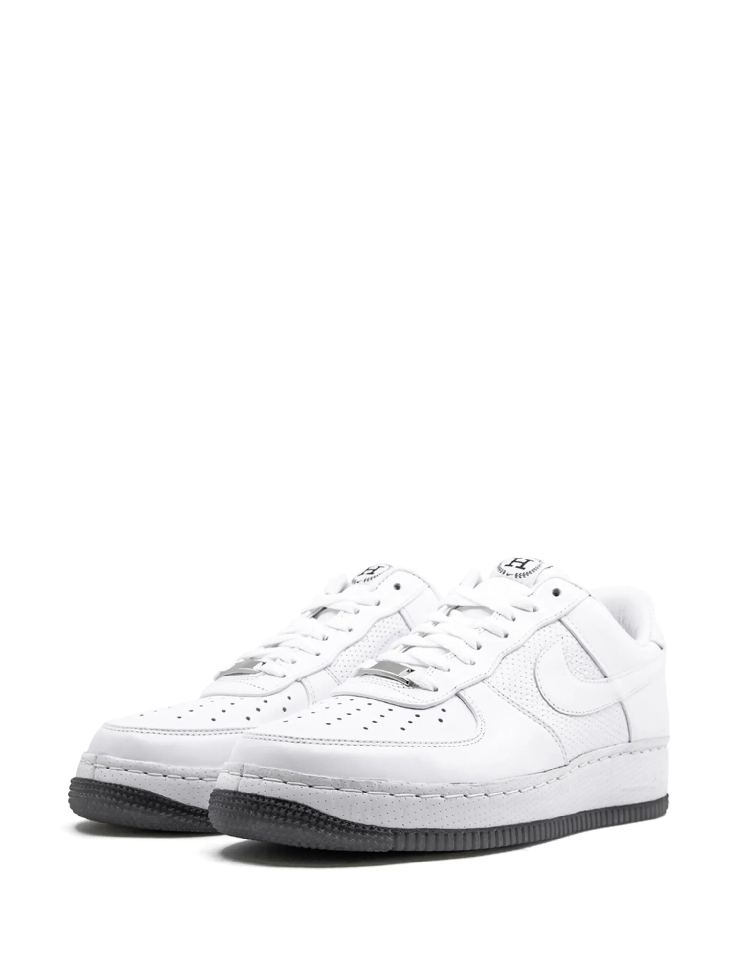 Кроссовки NIKE Air Force 1 Low PRM, размер 11 US, бежевый/белый — фото 1