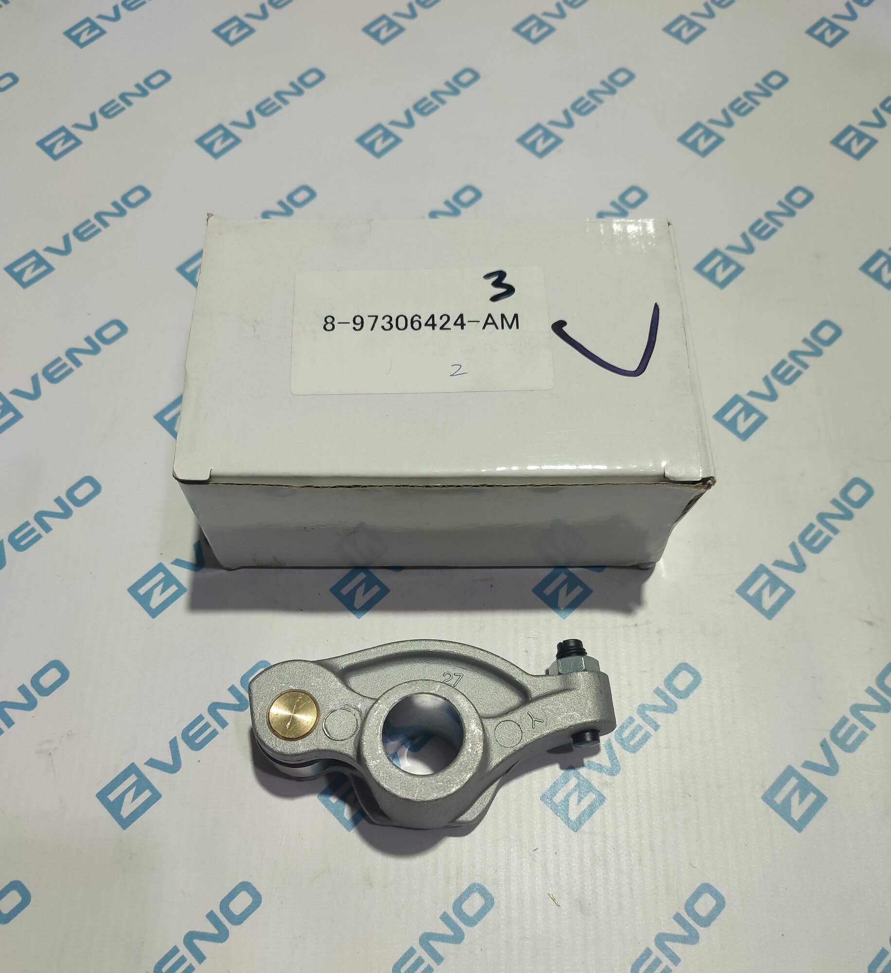 Рокер выпускной (коромысло) 4HK1/6HK1 (AM) 8973064243, 897306424