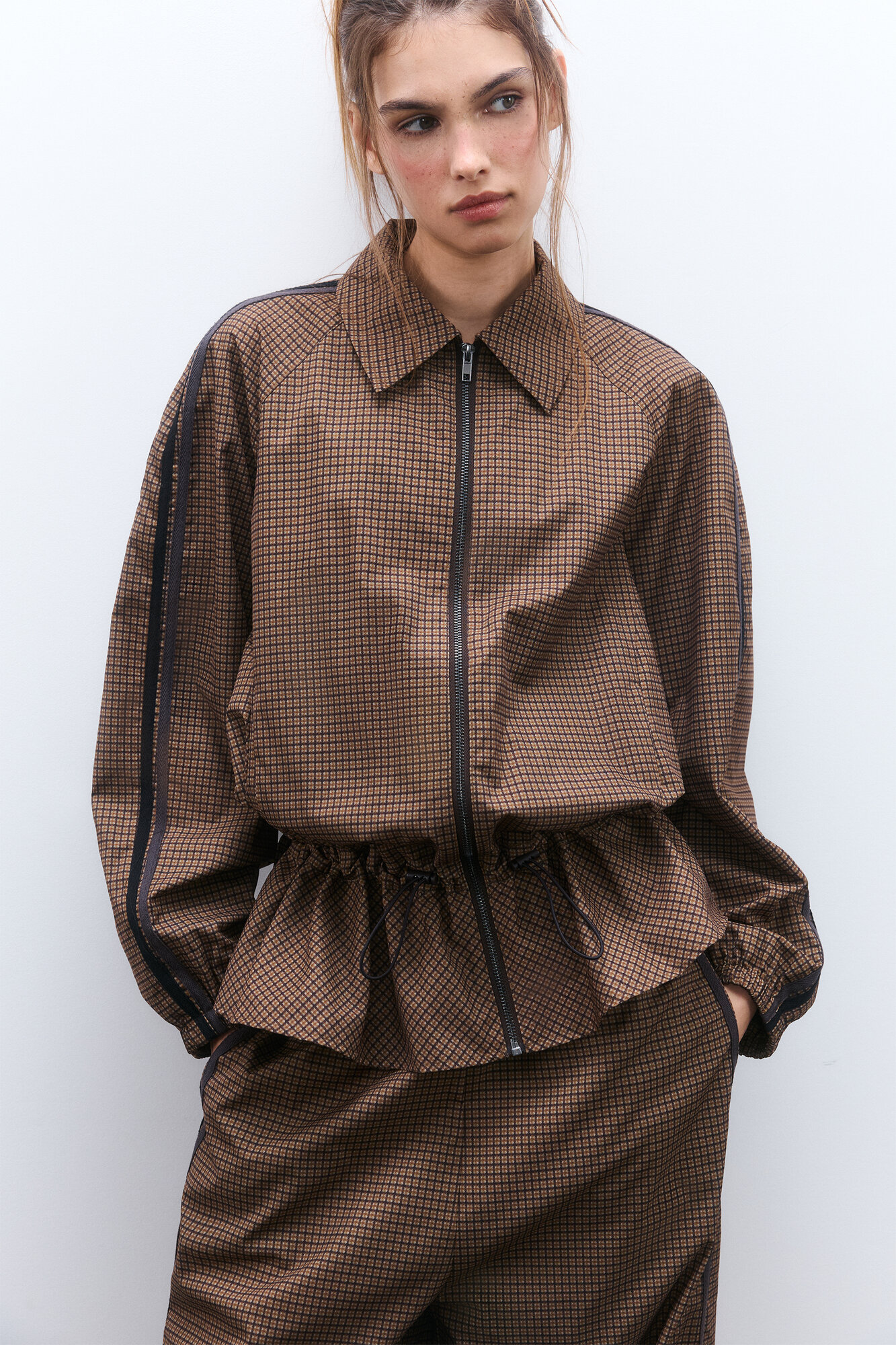 Бомбер Young Casual