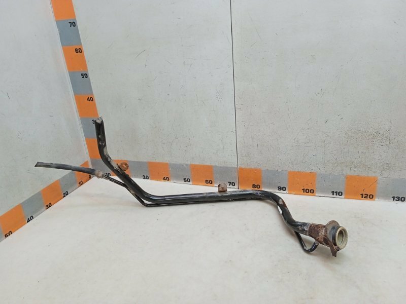 Б/У Горловина топливного бака Ford Mondeo 2005 3 407898 FORD арт. 1435330