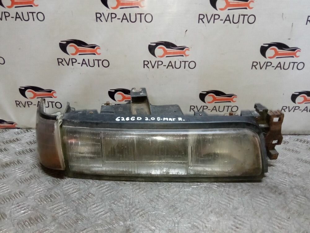 Фара правая Mazda 626 GD 2.0 1987—1996 Mazda