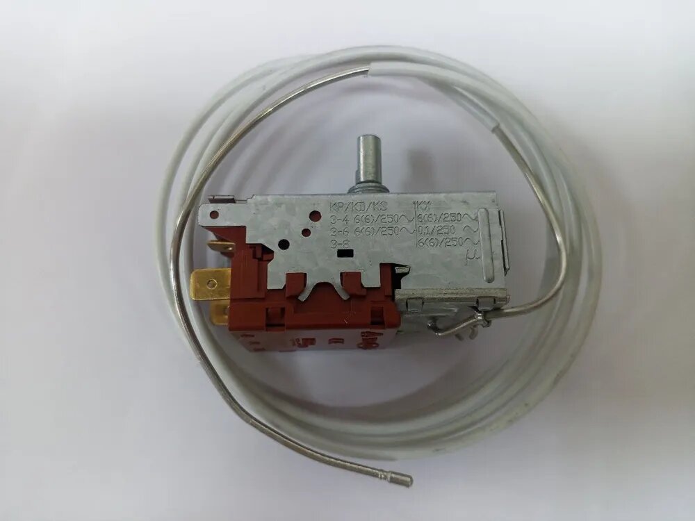 Термостат (терморегулятор) KXF33F2-Z для морозильных камер и морозильных отделений двухкамерных холодильников Бирюса