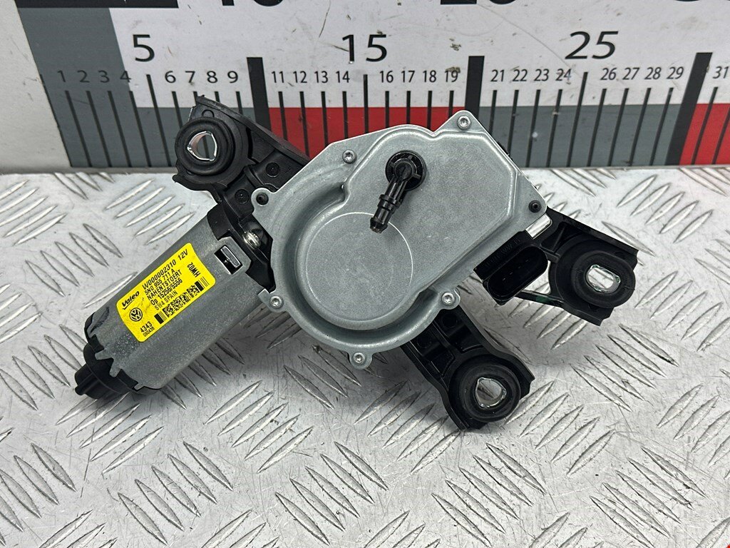 Моторчик стеклоочистителя задний Volkswagen Tiguan 1 5N0955711A арт. 2258881