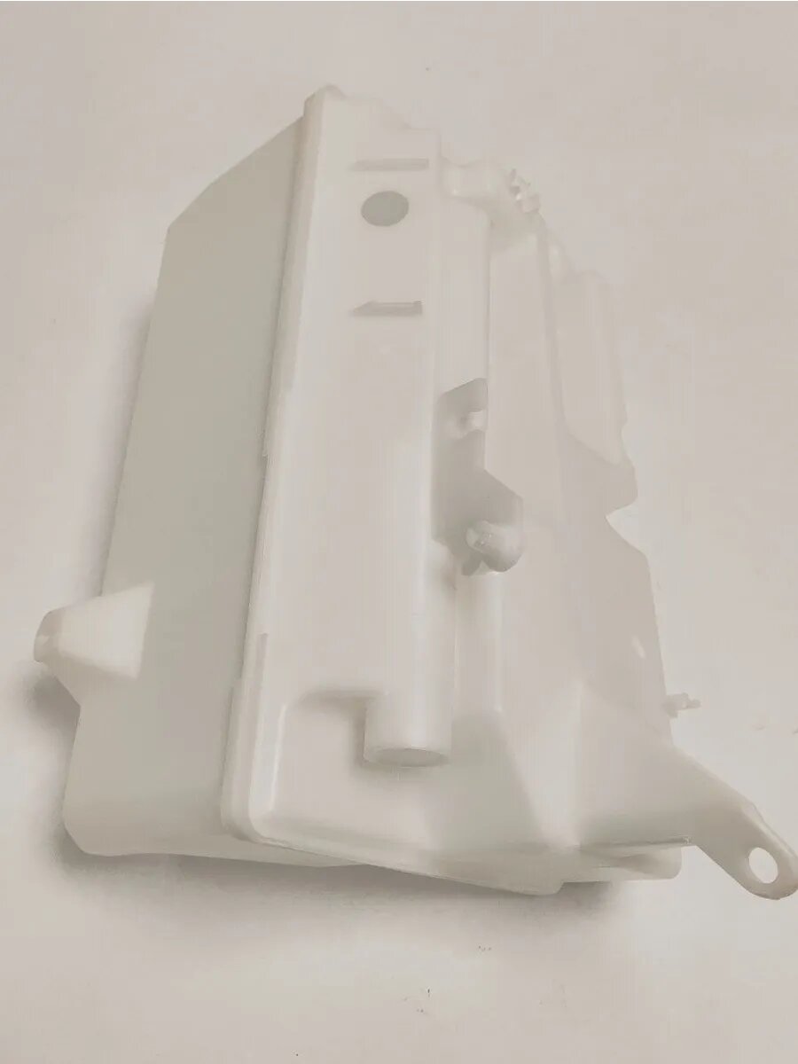 Бачок стеклоомывателя XC60