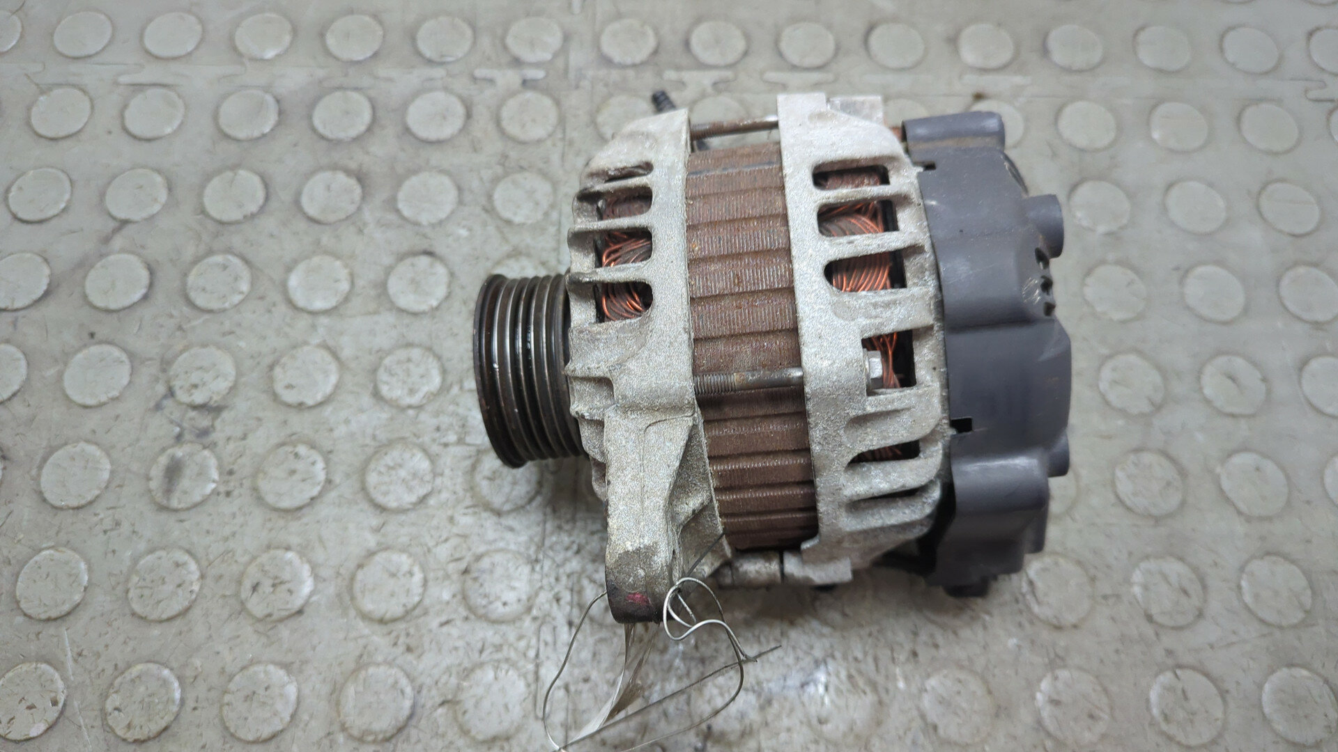 Генератор КИА Soul Б/У