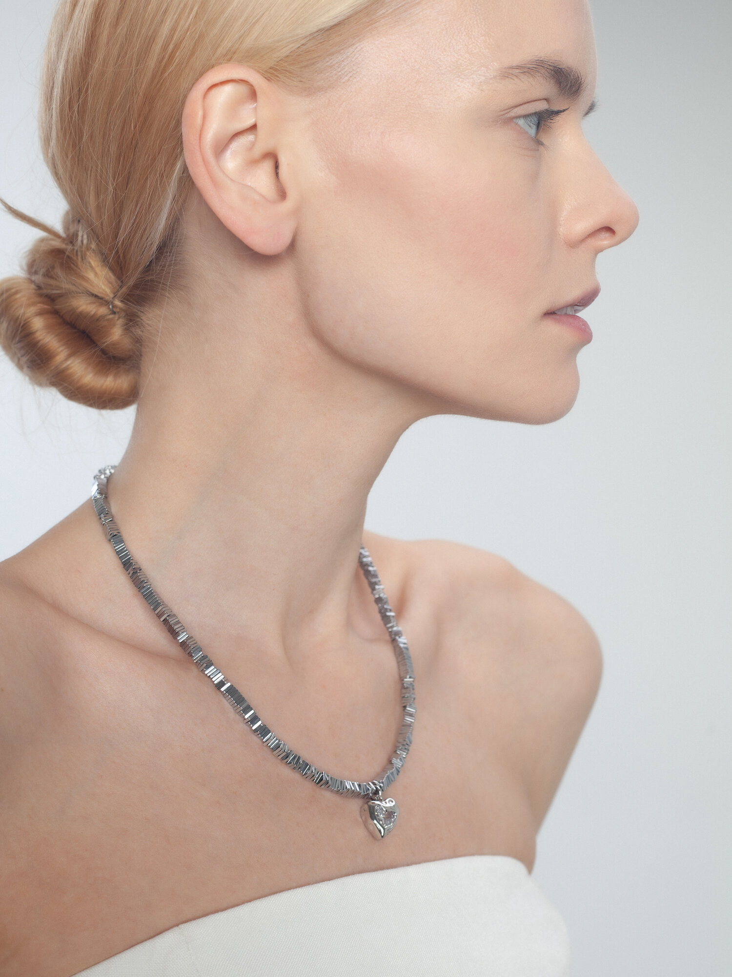 Колье, гематит, фианит