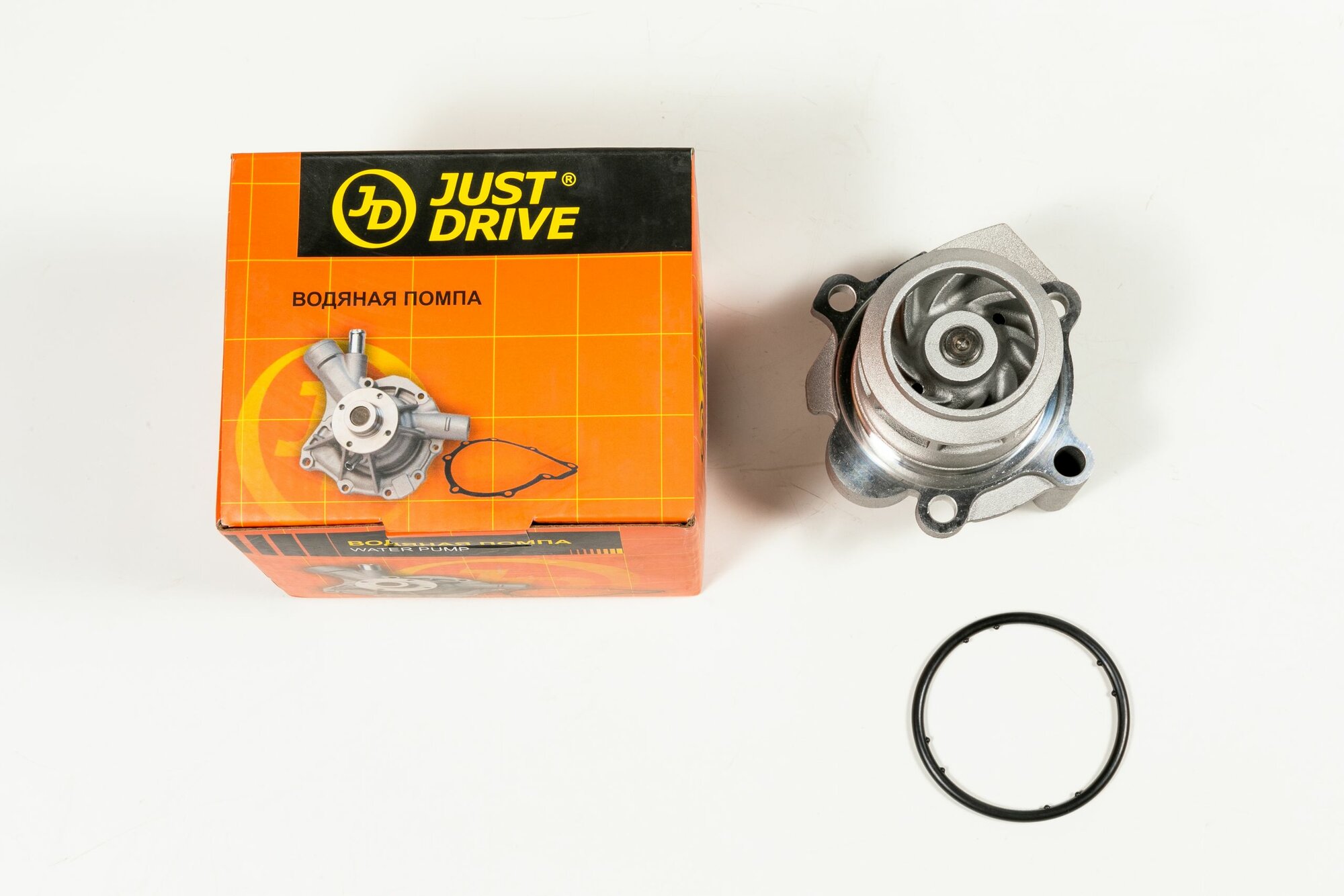 JUST DRIVE Насос водяного охлаждения (помпа) для VOLKSWAGEN Passat 05-, Golf 03-, Jetta 05-, Multivan 03-, Polo 01-, Touran 03-, AUDI A2 00-, A3 03-, SKODA Fabia 99-, Octavia 00-, SEAT Altea 04-, Ibiz
