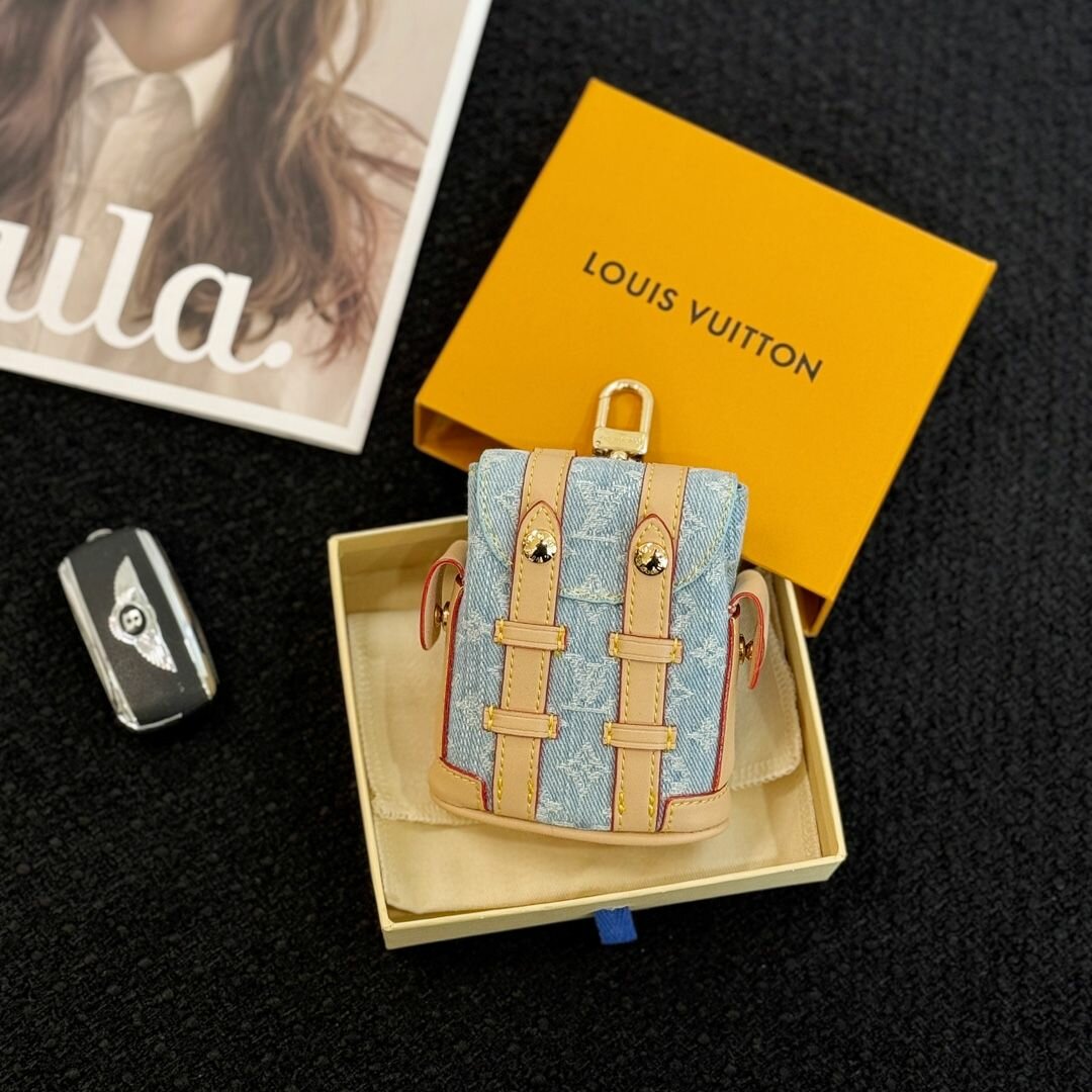 Louis Vuitton Подвеска для брелка для сумки
