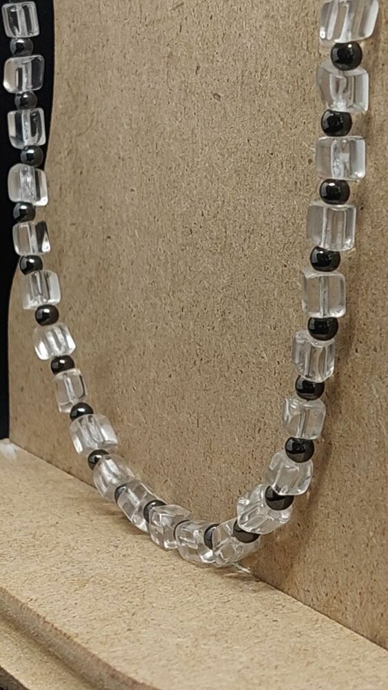 Колье, гематит, горный хрусталь