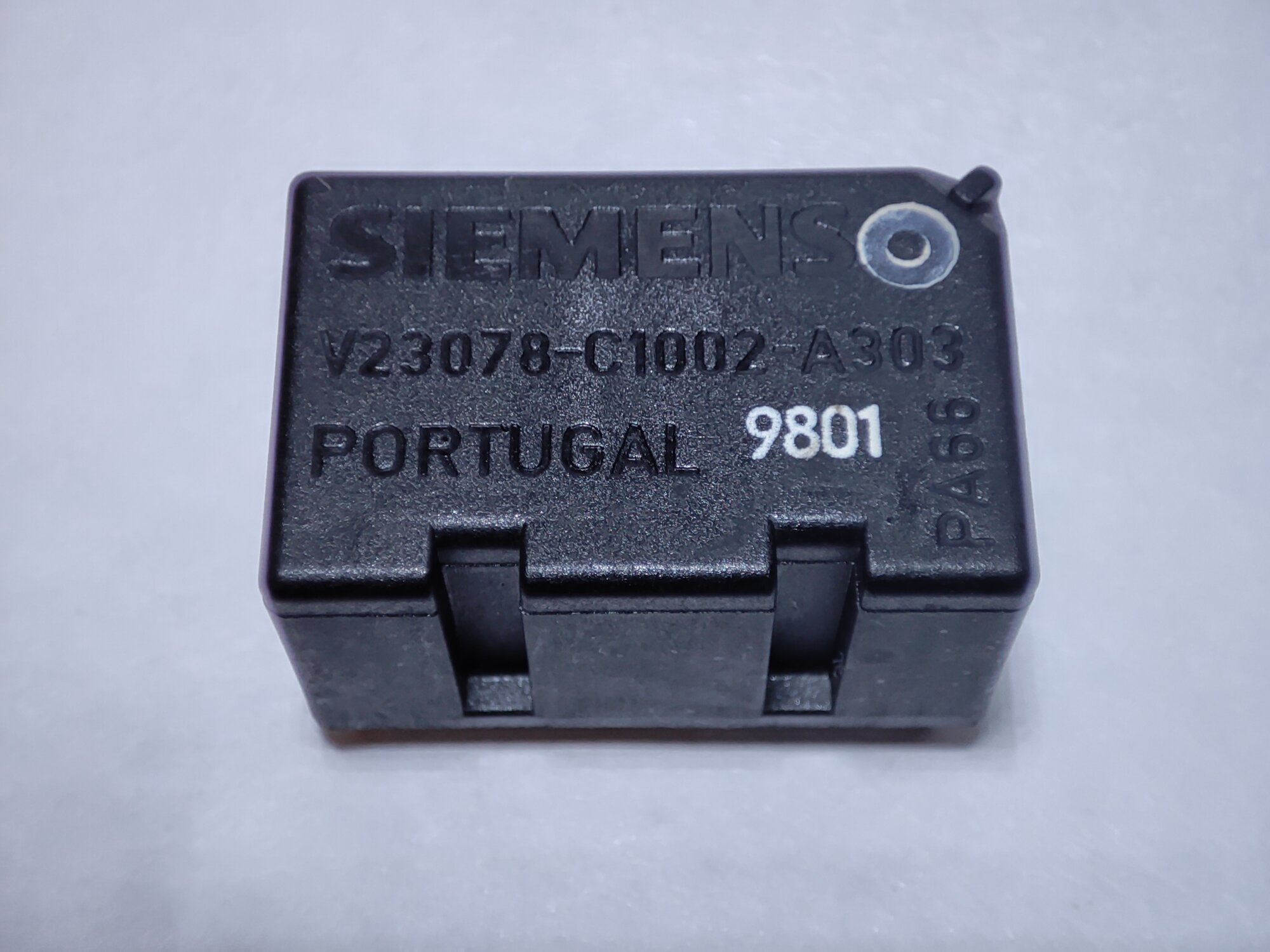 Реле SIEMENS V23078-C1002-A303