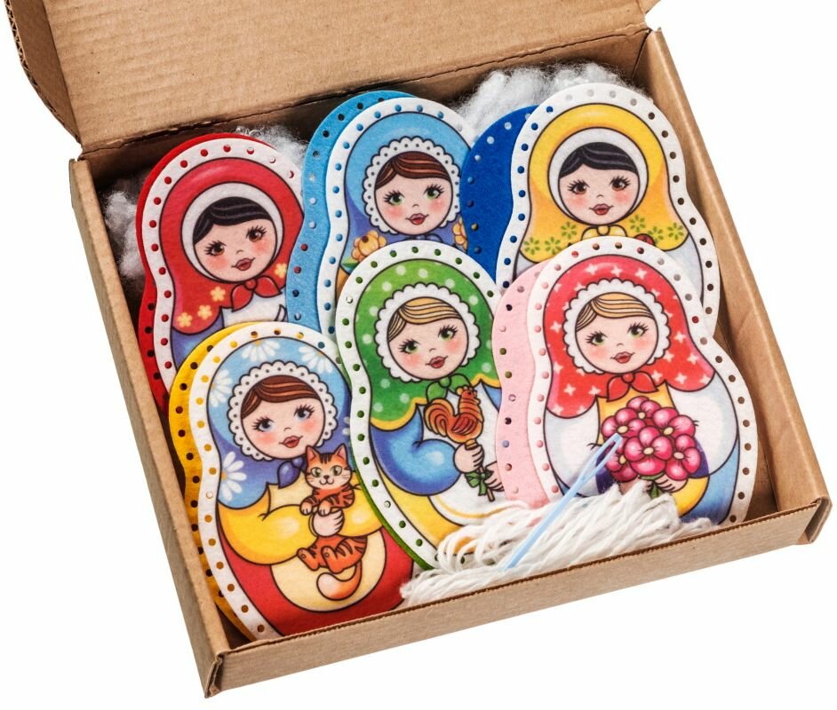 Набор для творчества и поделок Smile Decor "Шьем сами. Русские матрёшки" из фетра, комплект заготовок для рукоделия, изготовления, создания и шитья мягких игрушек