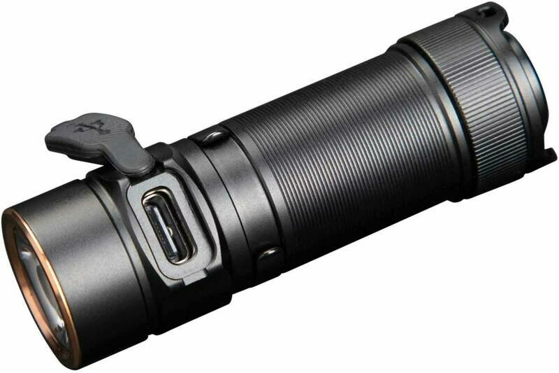 Фонарь Fenix E18R V2.0, E18RV20 — фото 1