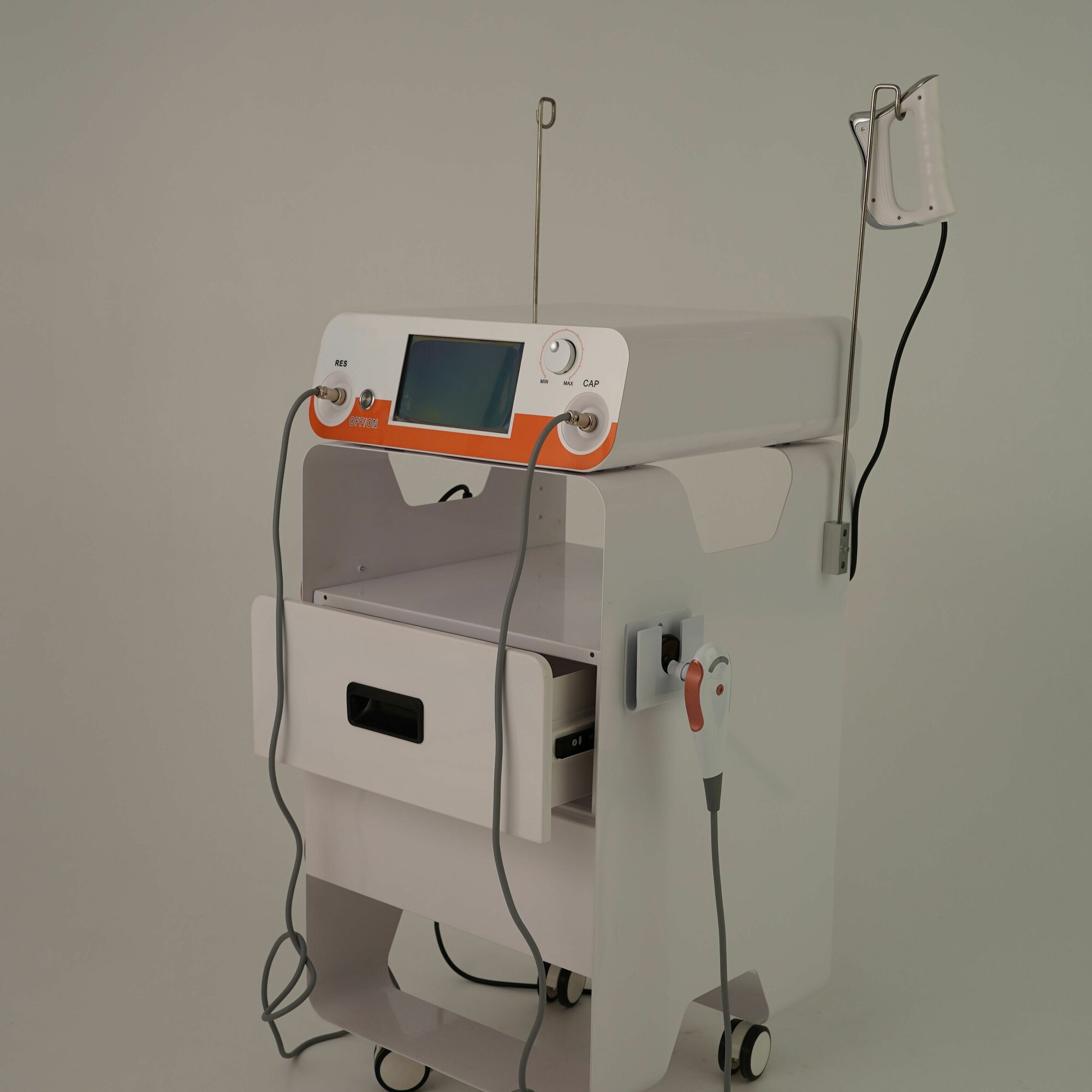 Аппарат для коррекции фигуры Indiba Aktiv (RET/CET/BIO)448кГц