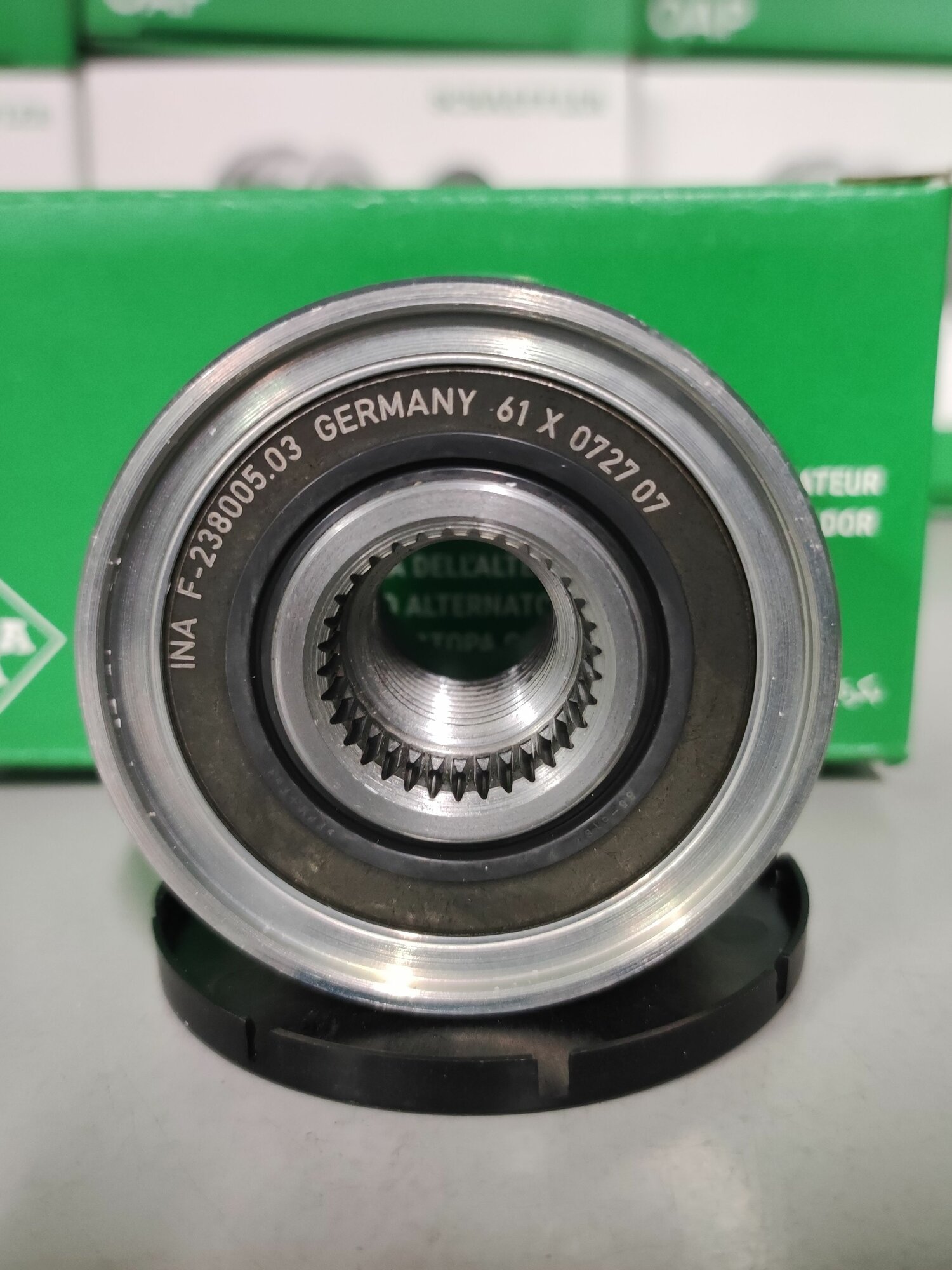 Обгонная муфта генератора INA 535012710 F-230329. XX