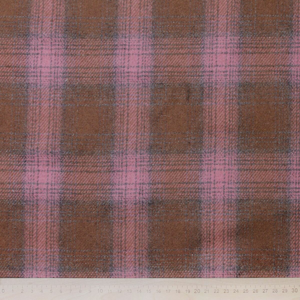 Костюмная ткань для шитья, 1,4х2м