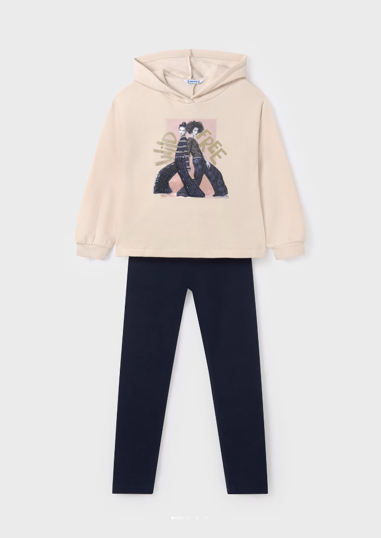 Комплект одежды