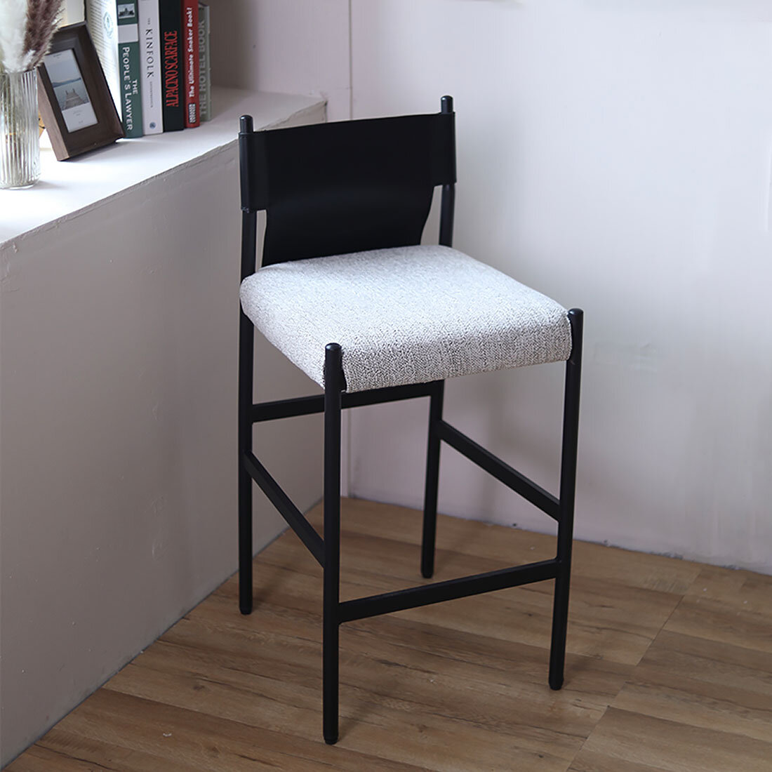 Барный стул с мягким сиденьем Checkmate (высота сиденья 60 см)