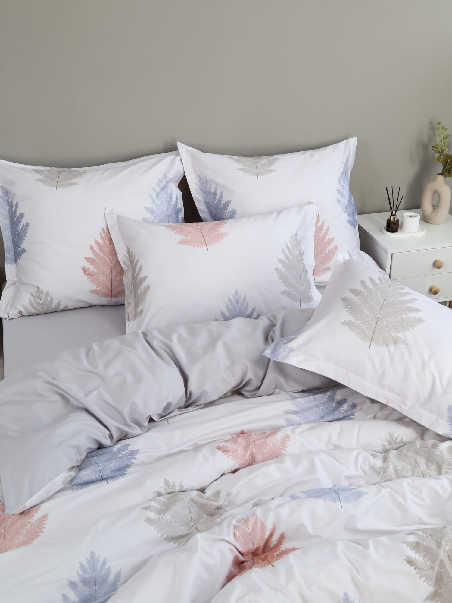 Наволочки из сатина-люкс LRS-007 Elin (серый), Комплект наволочек 50x70 (2шт) (с ушками)