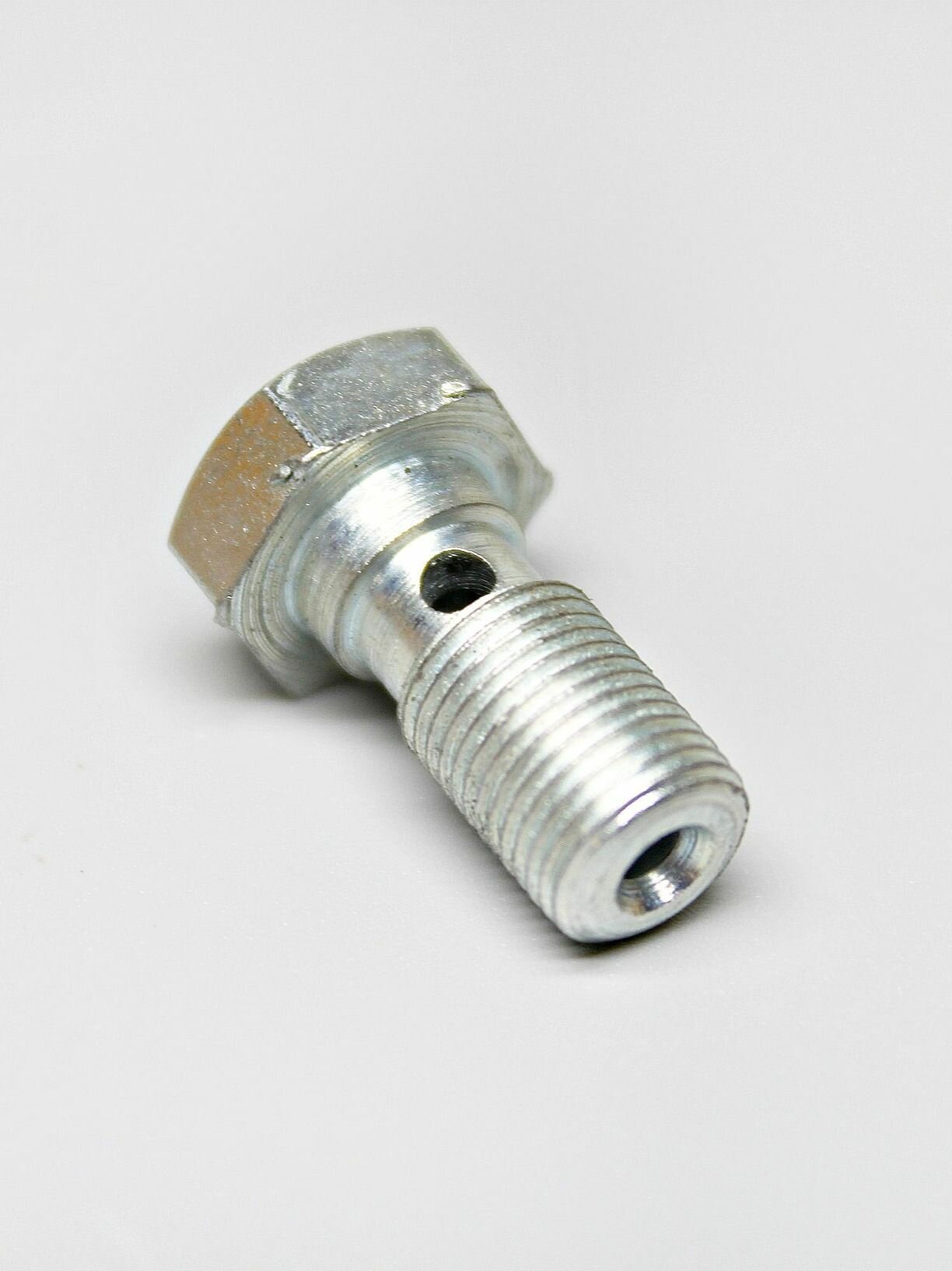 Болт форсунки М8х0,75 В32184226 Д3900/2500 штуцер обратки