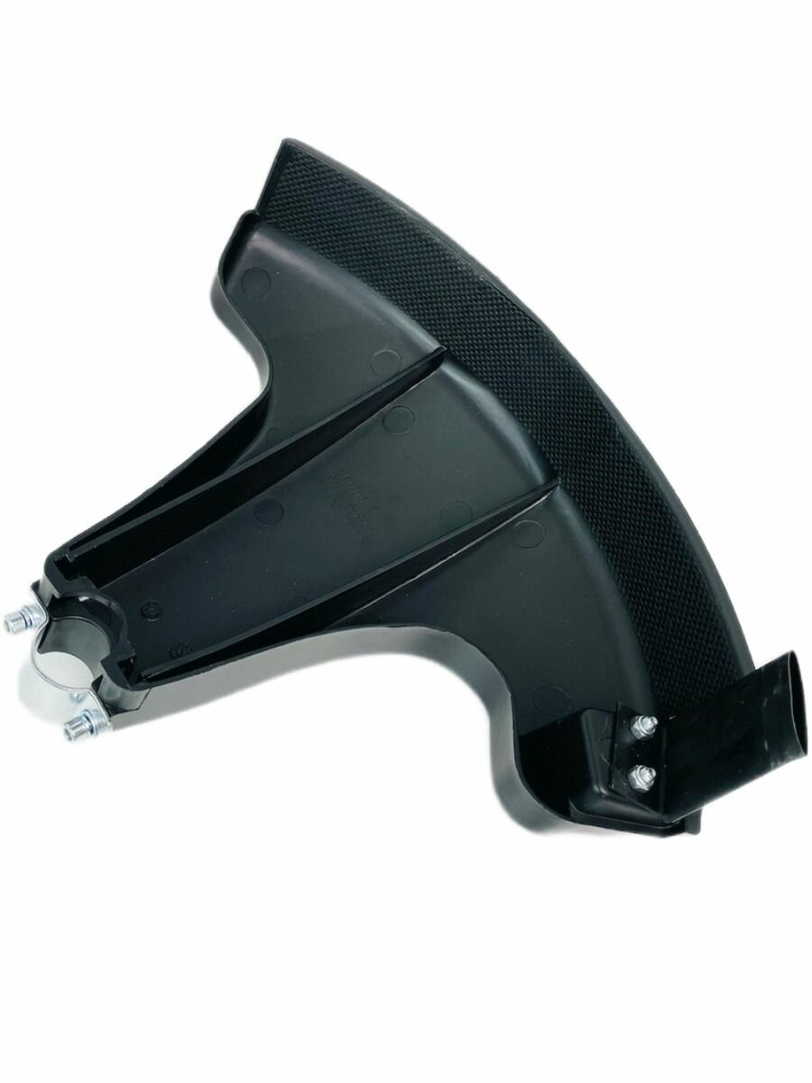 Кожух защитный для триммера CHAMPION T252 комплект с кронштейном / P7