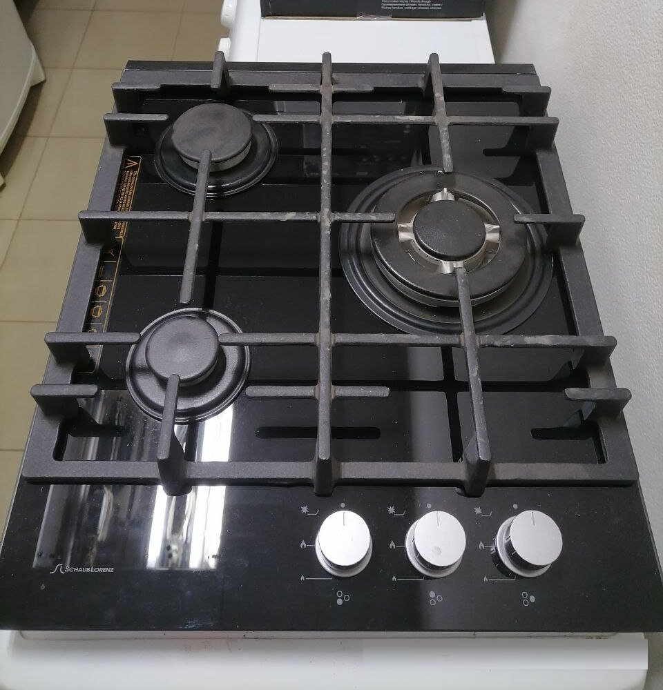 Газовая варочная панель Schaub Lorenz SLK GY4520, черный