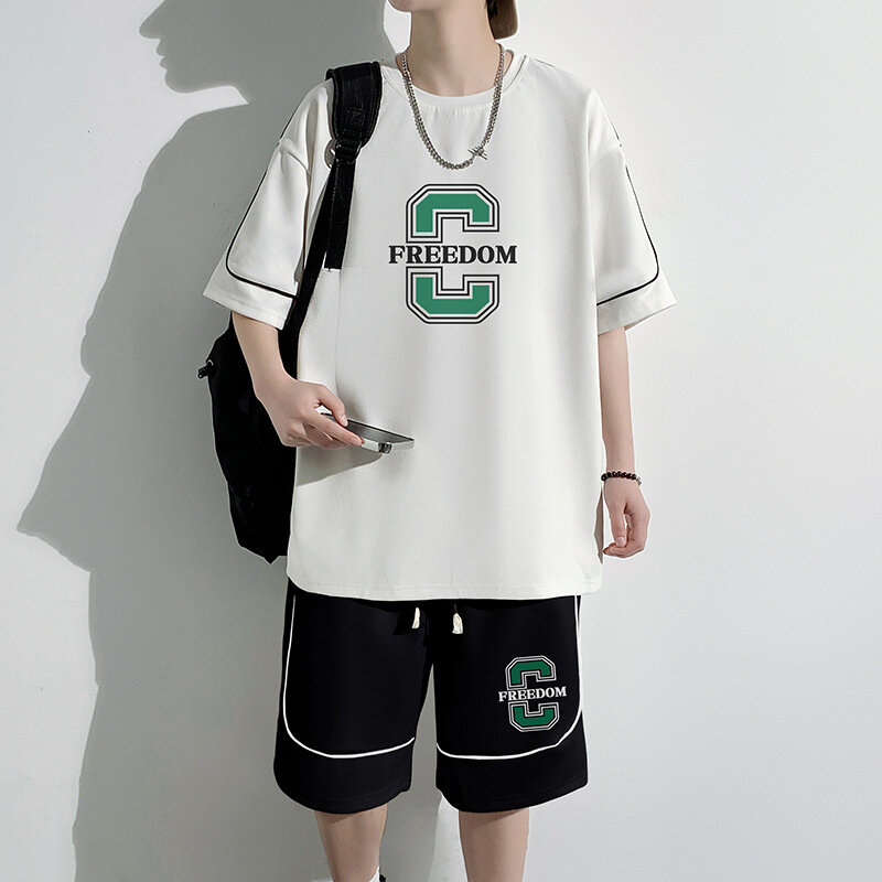 Комплект одежды