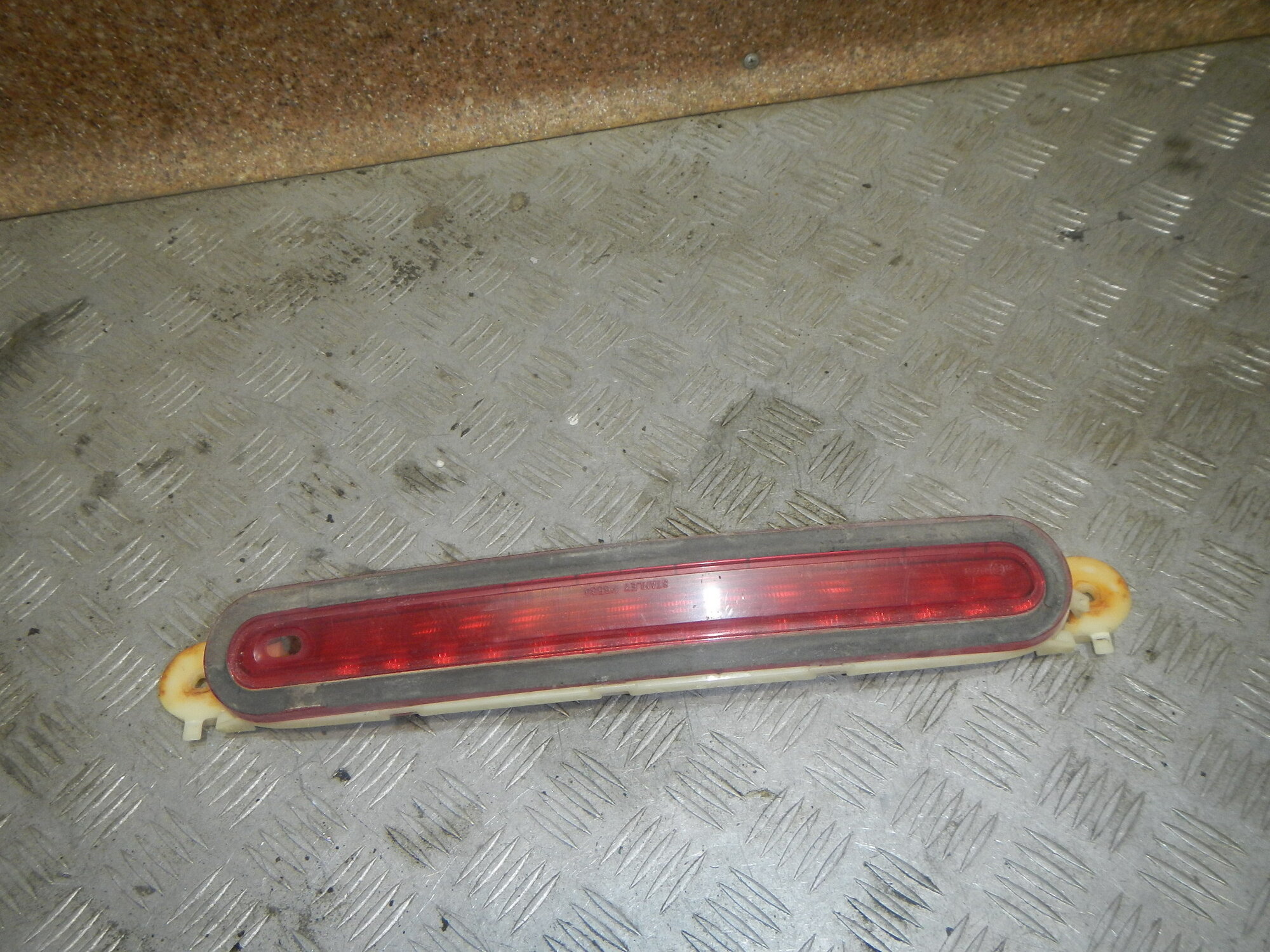 Б/У Фонарь задний (стоп сигнал), Mazda (Мазда)-6 (GH) (07-) MAZDA 6 (GH) (07-) Царапины, трещина на креплении, следы рем...