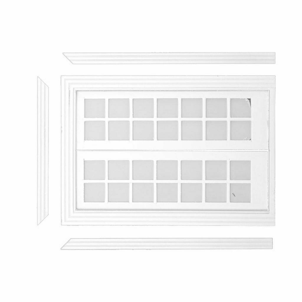 Миниатюрная деревянная дверь для домика