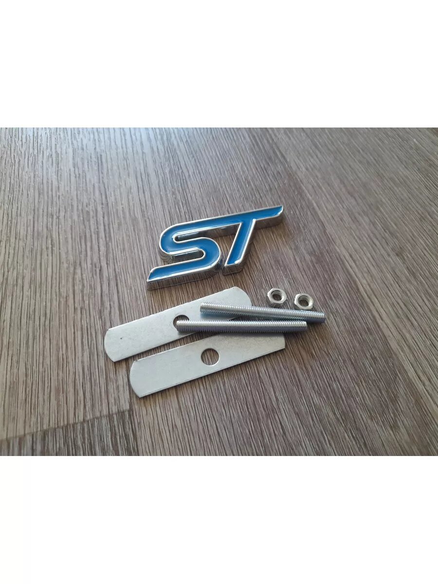 Шильдик ST синий передний в решетку Форд Фокус 2 Фокус 3 ST