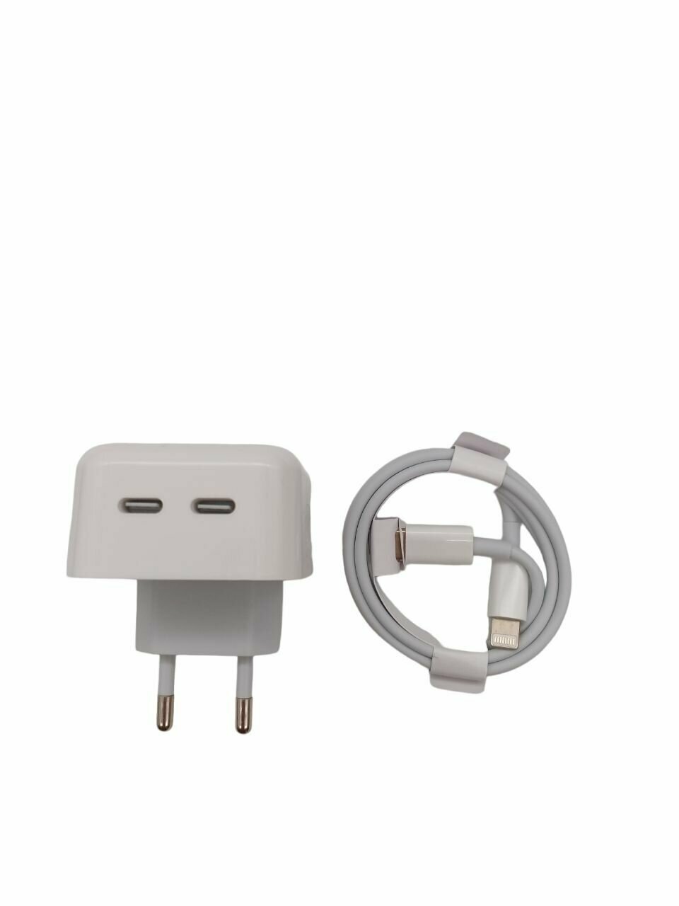 Зарядный блок питания мощностью 35W c двумя USB-Tupe-c