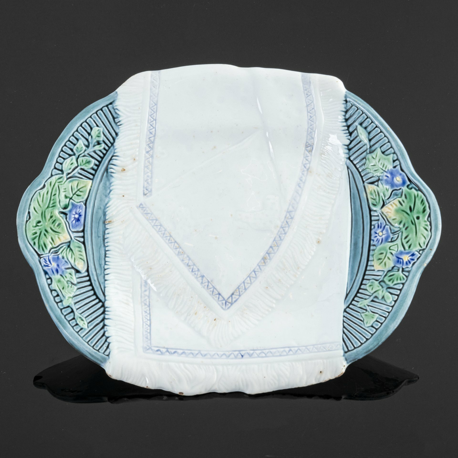 Блюдо (сухарница) "Рушник" в сине-зелёной гамме, фаянс, роспись