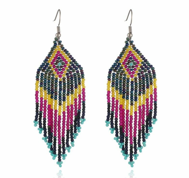Cерьги бохо из бисера длинные разноцветные