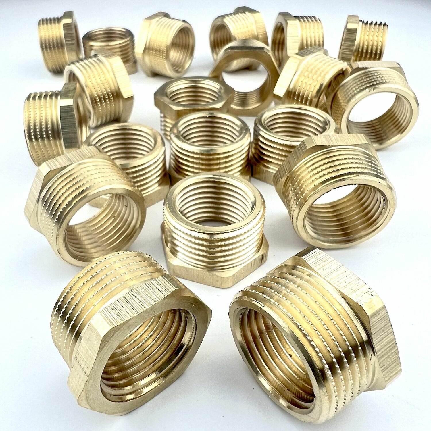 Футорка Профитт латунная НР 3/4"-ВР 1/2" - 20 шт.