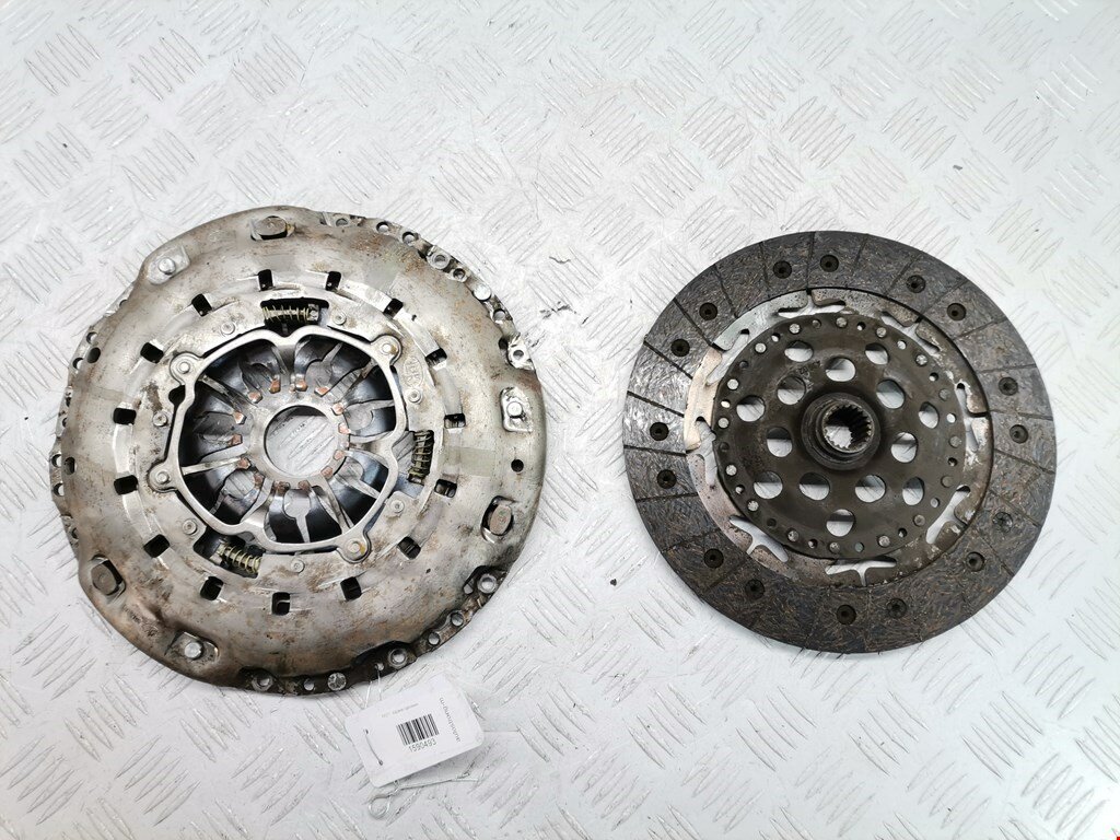 Корзина сцепления Renault Scenic 2 302053536R арт. 1590493