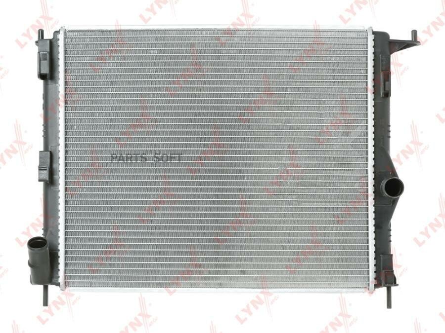 RB1025 LYNXAUTO Радиатор RENAULT DUSTER/LOGAN/SANDERO/ LADA LARGUS 1.2-1.6/1.5D -A/C 09-