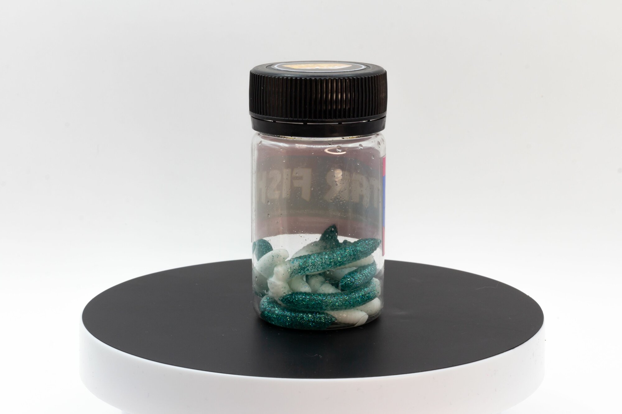 Форелевая, силиконовая приманка Либра. Тонкая 65мм. Белый- бирюза