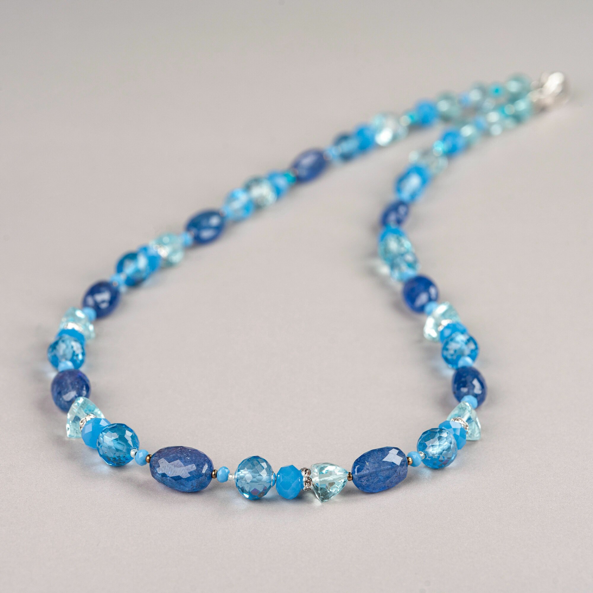 Колье Diana Savitskaya