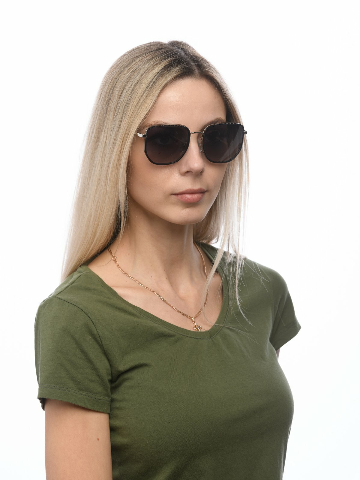 Солнцезащитные очки