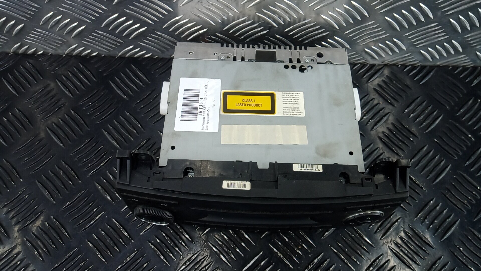 Магнитола VOLKSWAGEN CRAFTER 1