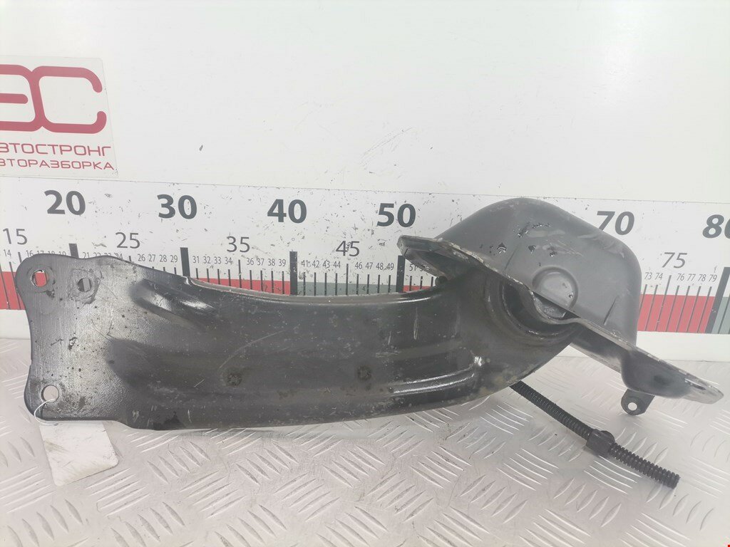 Рычаг задний правый Volkswagen Passat 7 3C0505224E арт. 1566749