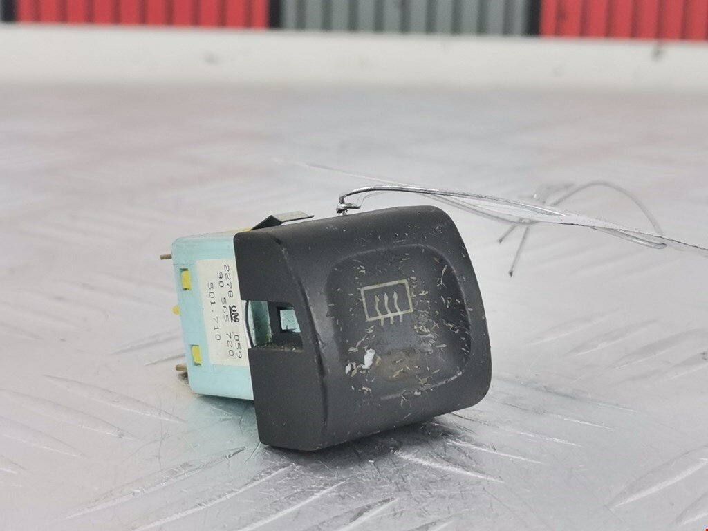 Кнопка подогрева (обогрева) заднего стекла Opel Omega B 9104060 арт. 1522944