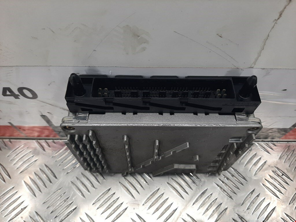 Блок управления двигателем Volvo S60 1 8602779 арт. 731328