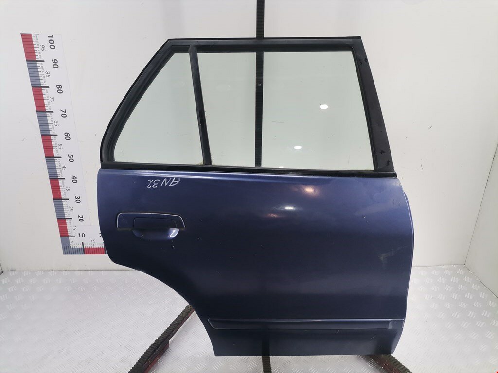 Дверь задняя правая Mitsubishi Galant 8 MR273250 арт. 1610431