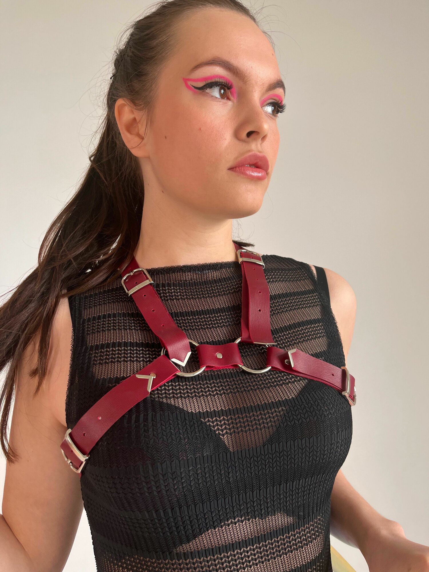 Портупея на грудь вишнёвая Emily, натуральная кожа, фурнитура