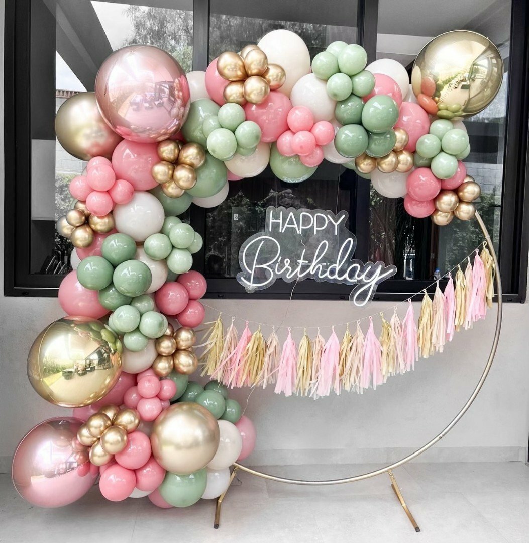 Красивая фотозона из шаров на День рождения "Конфетные оттенки"