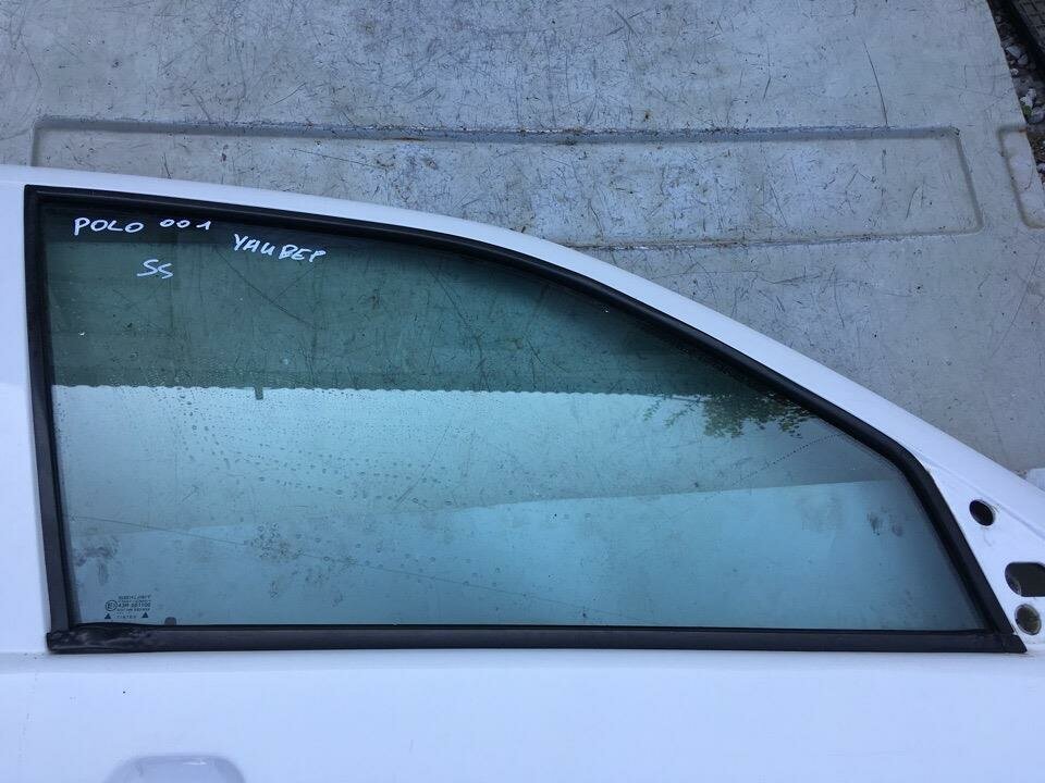 Стекло двери передней правой VW Polo 99-01