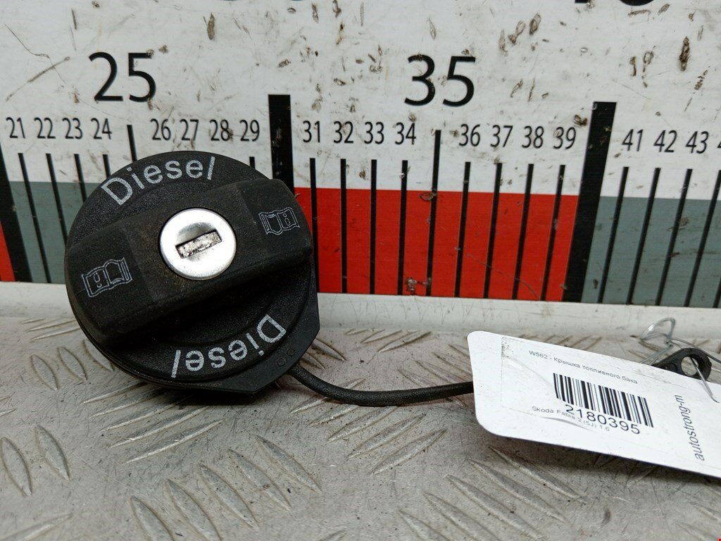 Крышка топливного бака Skoda Fabia 2 (5J) 1K0201553E арт. 2180395